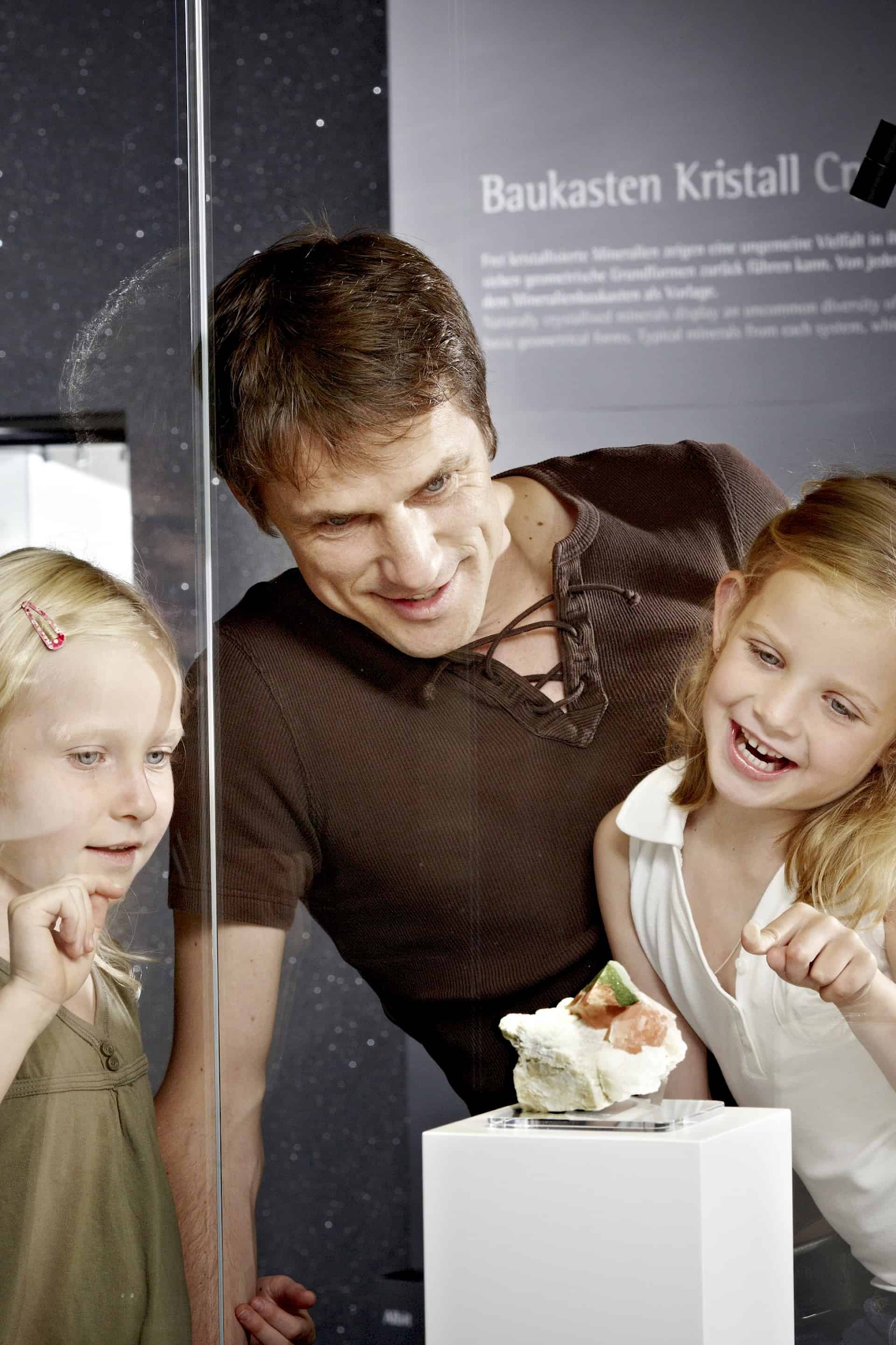 The world's longest floodlit toboggan run | 14 km | Austria